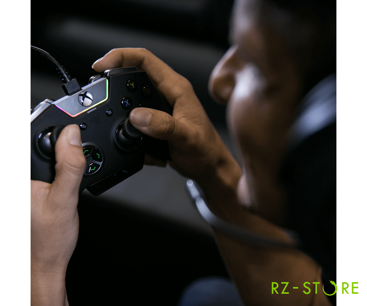 Игровой контроллер Razer Wolverine Ultimate RZ06-02250100-R3M1 ...